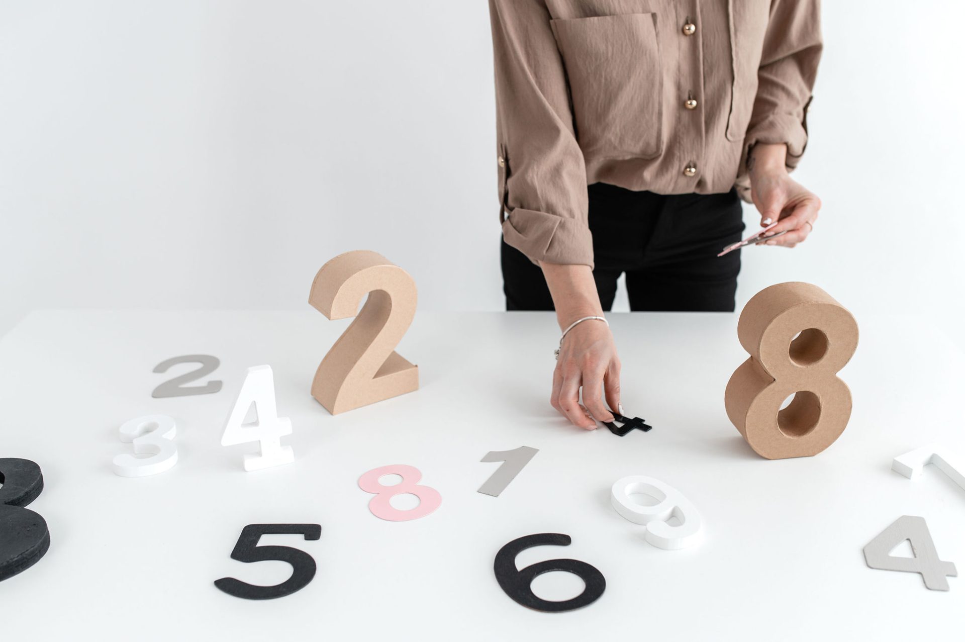 Calcula tus precios y gana dinero con tu consulta • Lidera tu negocio